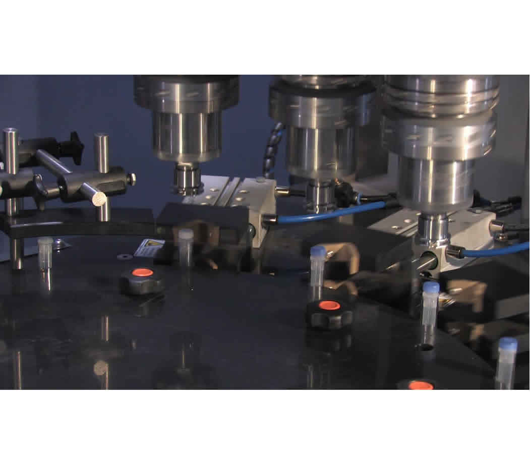 Automatic Capping Machine - Chuck Capper